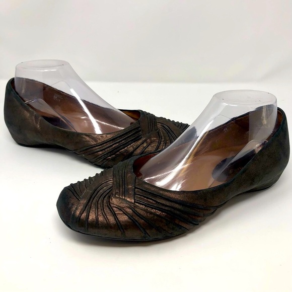 Earthies | Shoes | Earthies Vanya Distressed Leather Copper Brown ...